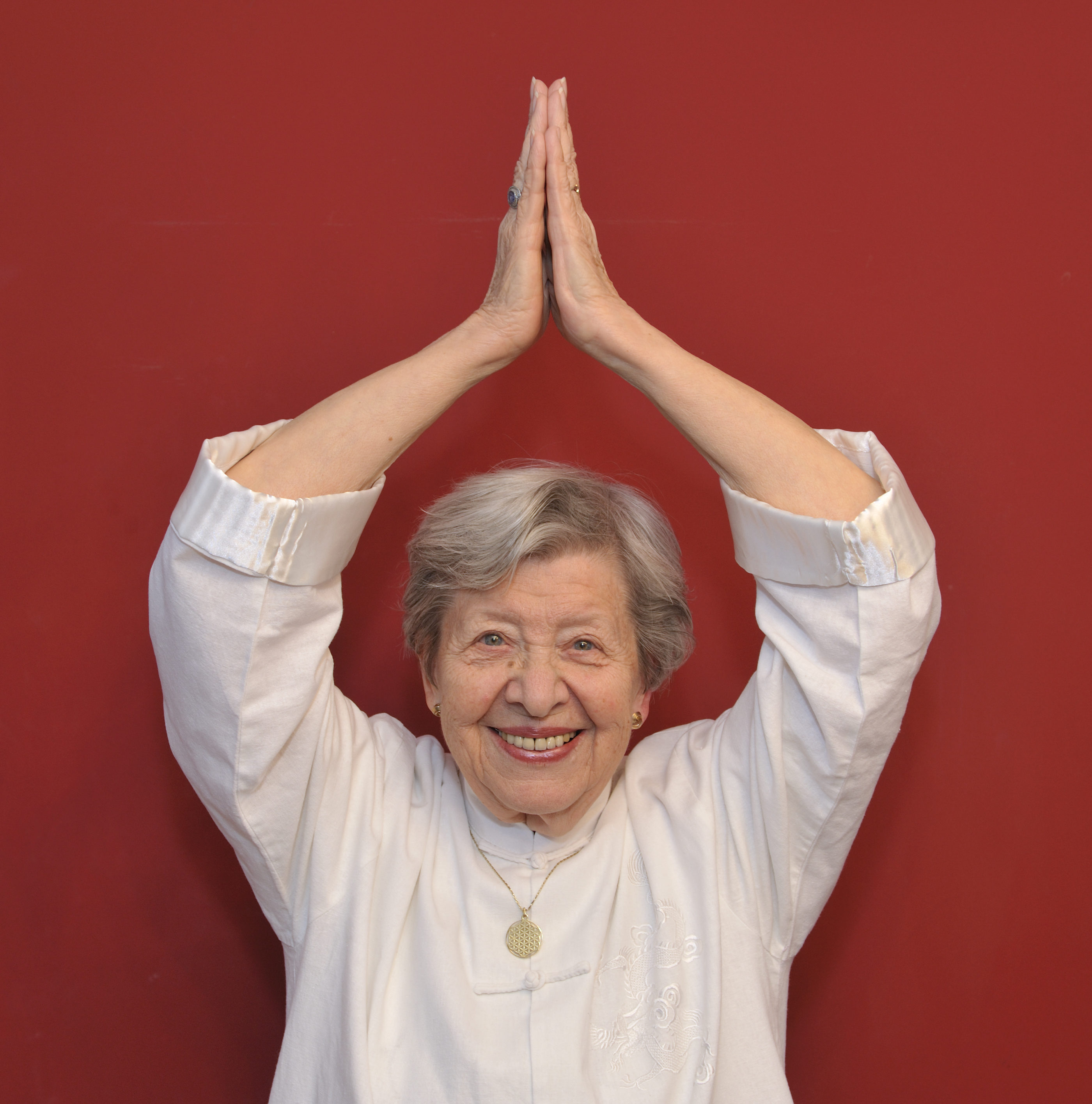 Woman's Qigong - The International Qigong Foundation, Inc